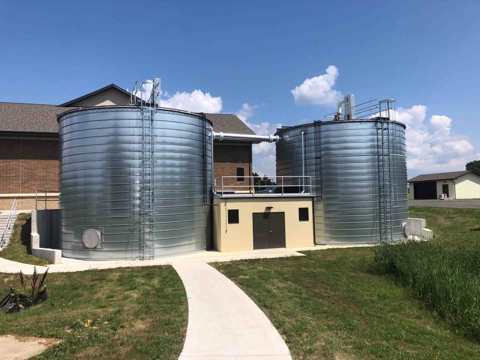 About Us – Lipp America Tank Systems